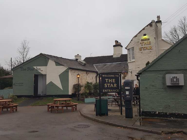 The Star Pub (with direct access to the canal): Wanderungen und ...