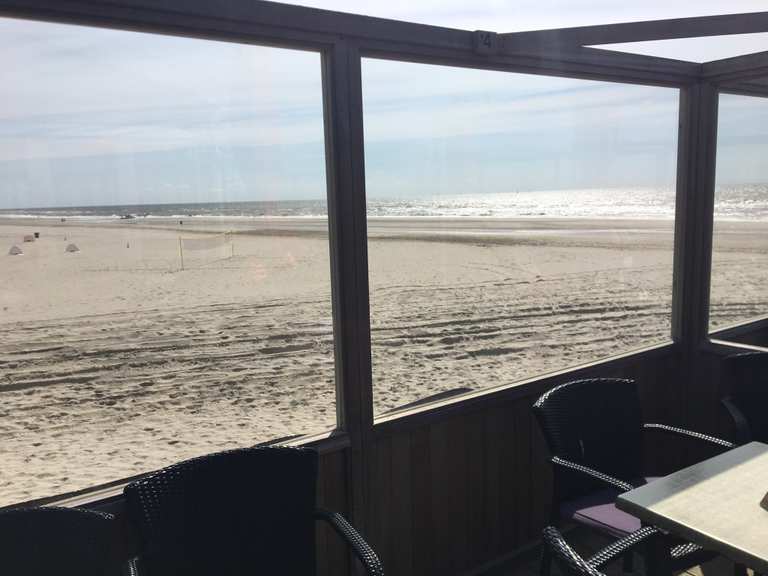 Prince George Beach Restaurant: Wanderungen und Rundwege | komoot