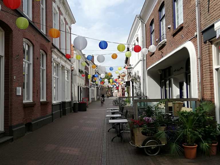 Gennep Market Square and Historic Town Hall - Cycle Routes and Map | Komoot