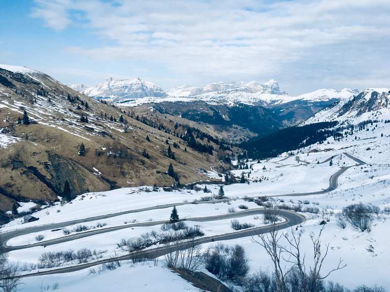 Ascent to the Pordoi Pass from Arabba - Road Cycle Routes and Map | Komoot