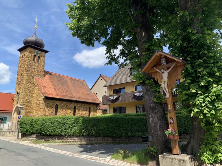 Frankendorf: Wanderungen und Rundwege | komoot