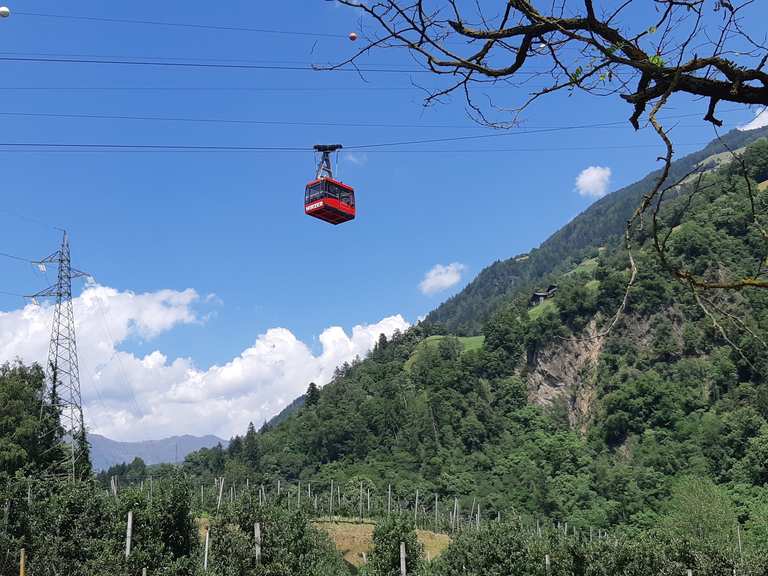 Hirzer Seilbahn Talstation Routes for Walking and Hiking | Komoot