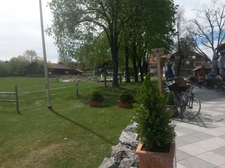 Landgasthof Hotel Metzgerei Schmuck in Arget : Radtouren und Radwege ...