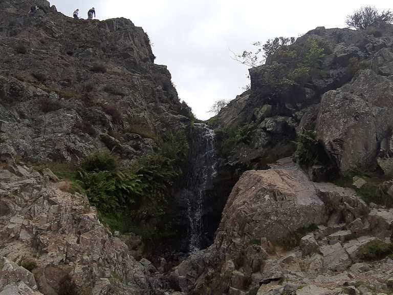 Lightspout Waterfall: Wanderungen und Rundwege | komoot