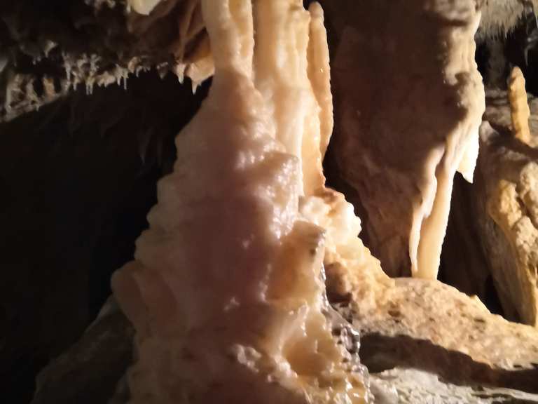 Atta-Höhle Routes for Walking and Hiking | Komoot