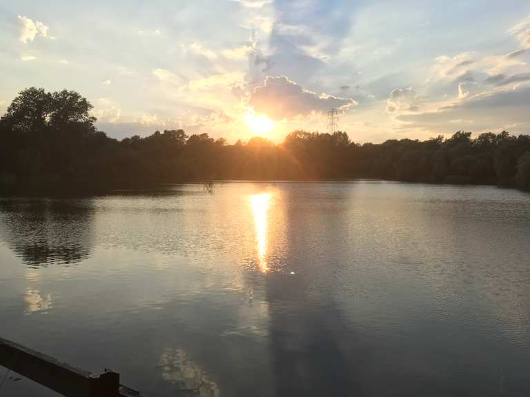 Loscoe Dam: Wanderungen und Rundwege | komoot