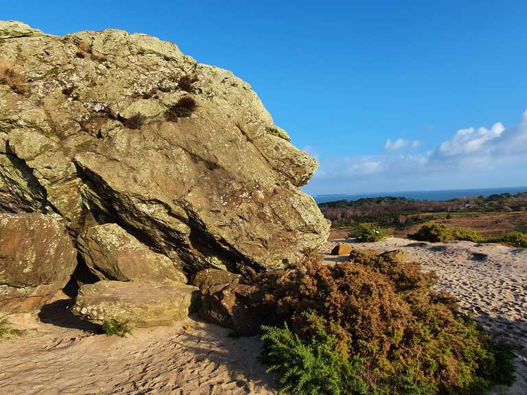 Agglestone Rock Routes for Walking and Hiking | Komoot