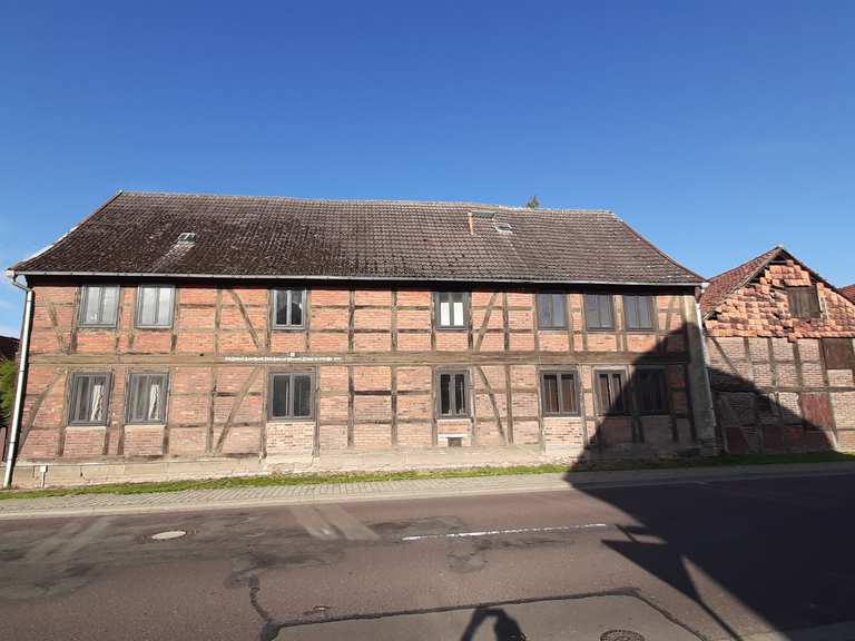 Alte Fachwerkhäuser gibt es sehr viele in der Altmark : Radtouren und ...