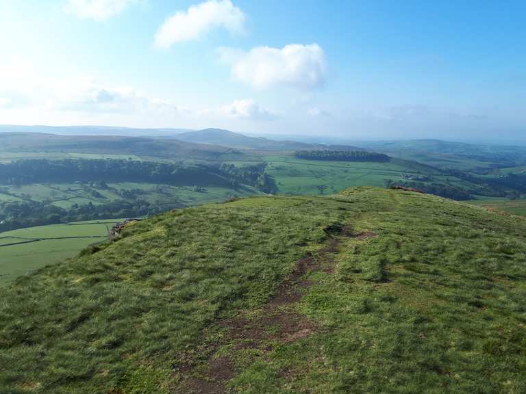 Shutlingsloe Routes for Walking and Hiking | Komoot