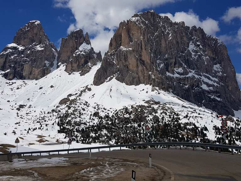 Passo Sella Road Cycle Routes and Map | Komoot
