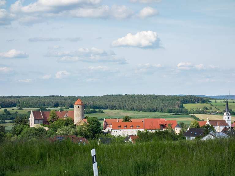 Burg in Lisberg - Itinéraires vélo et carte | Komoot
