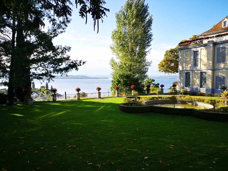 Schloss Arenenberg mit Napoleon Museum Routes for Walking and Hiking ...