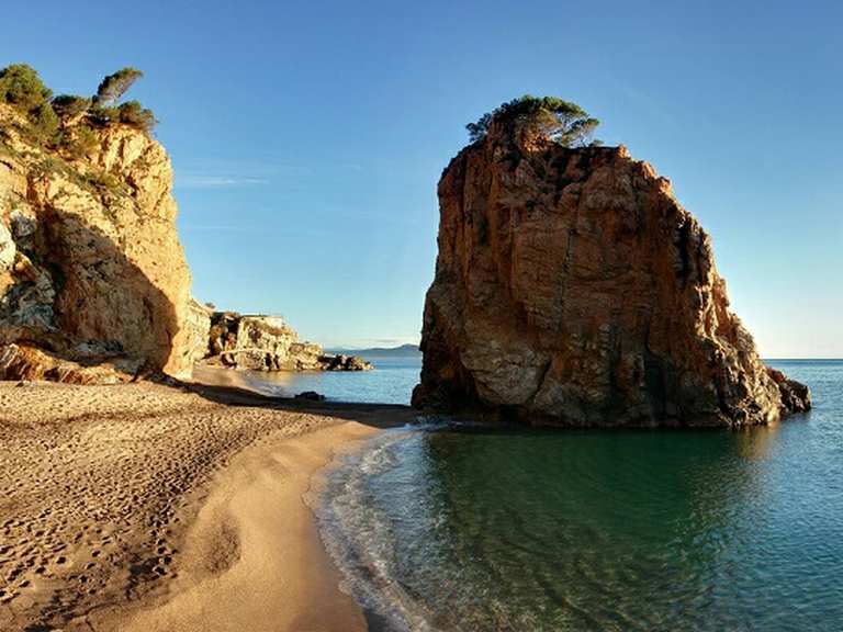 Cala de l'Illa Roja wandelroutes en hikes | Komoot