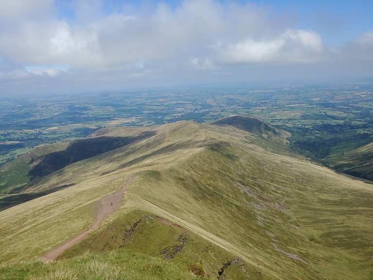 Pen y Fan Routes for Walking and Hiking | Komoot