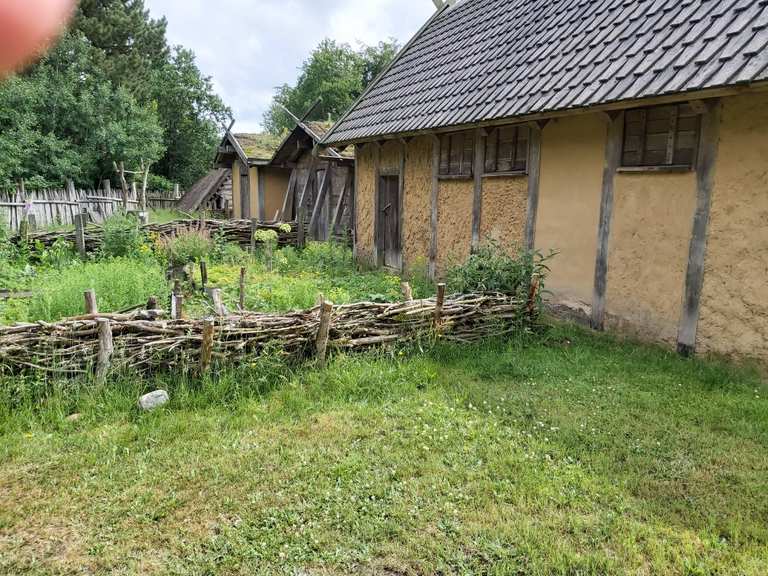 Wikingerdorf Valsgaard: Wanderungen und Rundwege | komoot