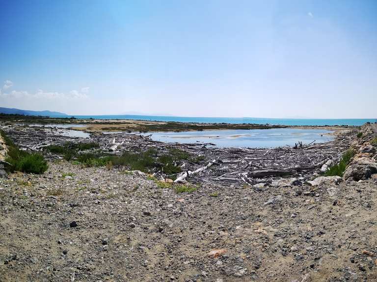 Pista ciclabile nella foce a delta dell'Ombrone Cycle Routes and Map ...