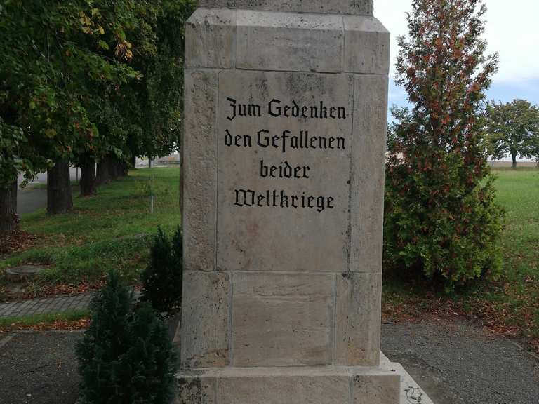 War Memorial to the Fallen of Both World Wars – Hiking & Cycling Routes ...