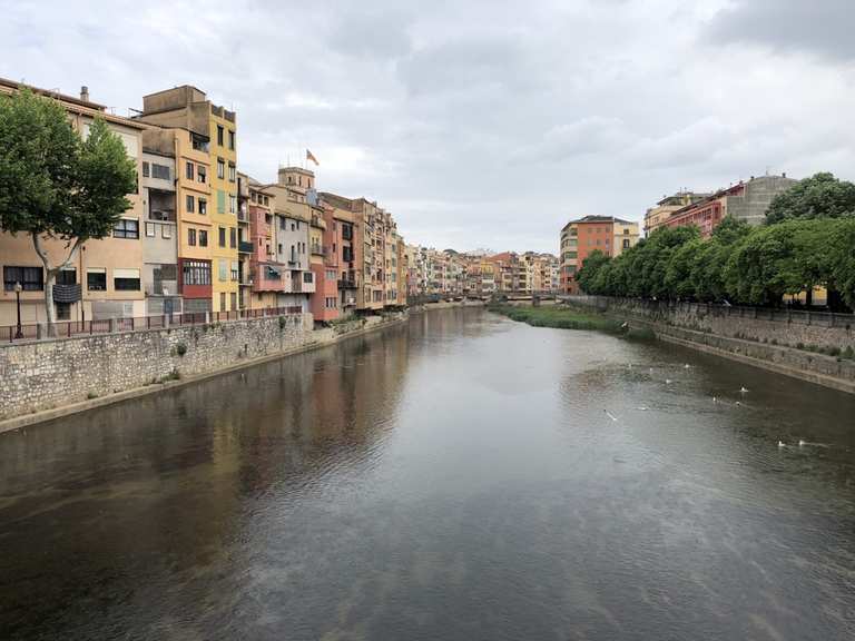 Girona, Els Angels y los pueblos medievales del Baix Empordà | Ruta en ...