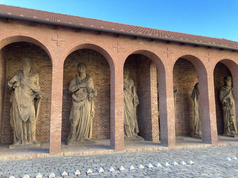 Pécs Cathedral – Hiking & Cycling Routes | Komoot