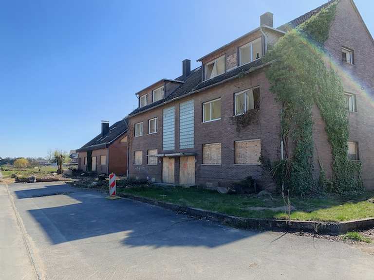 Ein sterbender Ort (Manheim) - Cycle Routes and Map | Komoot