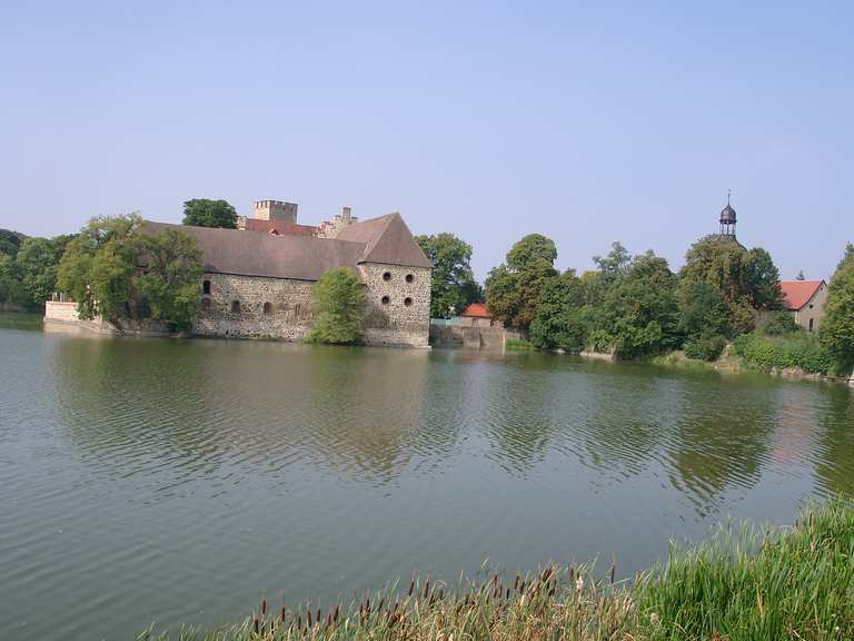 Wasserschloss Flechtingen : Radtouren und Radwege | komoot