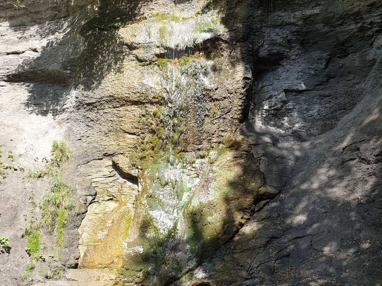 Wasserfall Zillhausen: Wanderungen und Rundwege | komoot