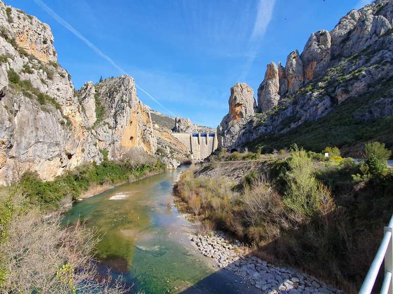 Sierra de Sant Salvador - kołowe z zapory Santa Anna | wycieczka piesza ...