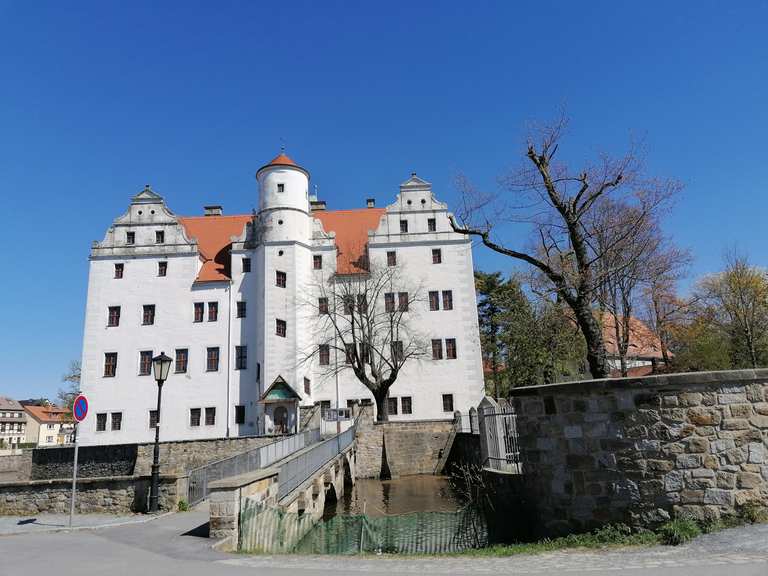 Schloss Schönfeld - Cycle Routes and Map | Komoot