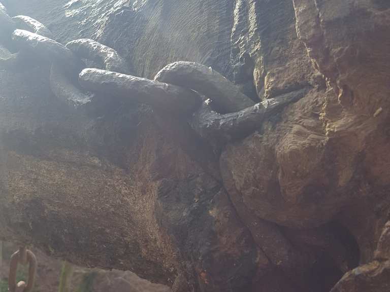 The Legendary Chained Oak Routes for Walking and Hiking | Komoot