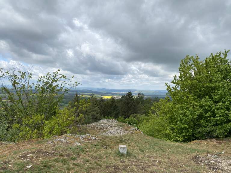 Hohe Metze: Wanderungen und Rundwege | komoot