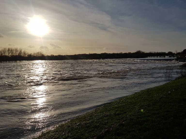 Beeston Lock - Cycle Routes and Map | Komoot