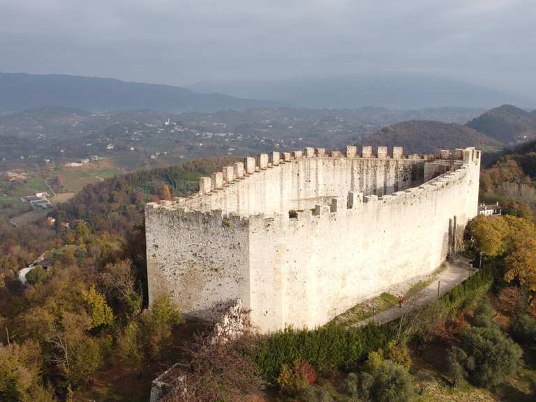 Rocca di Asolo: Wanderungen und Rundwege | komoot