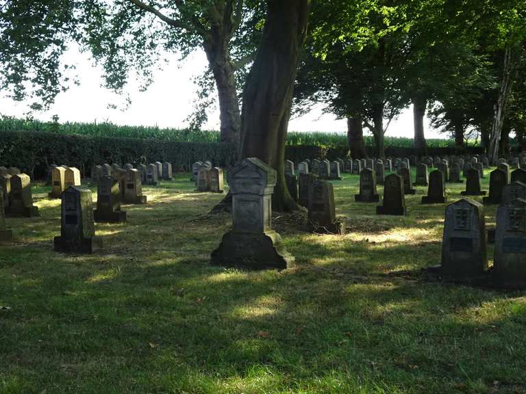 Ehrenfriedhof Haus Spital - Cycle Routes and Map | Komoot