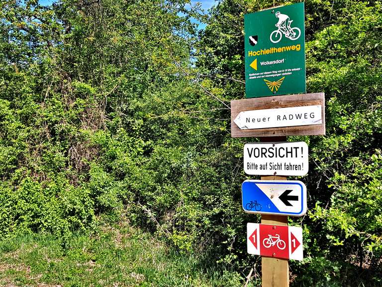 Einfahrt Radweg : Radtouren und Radwege | komoot