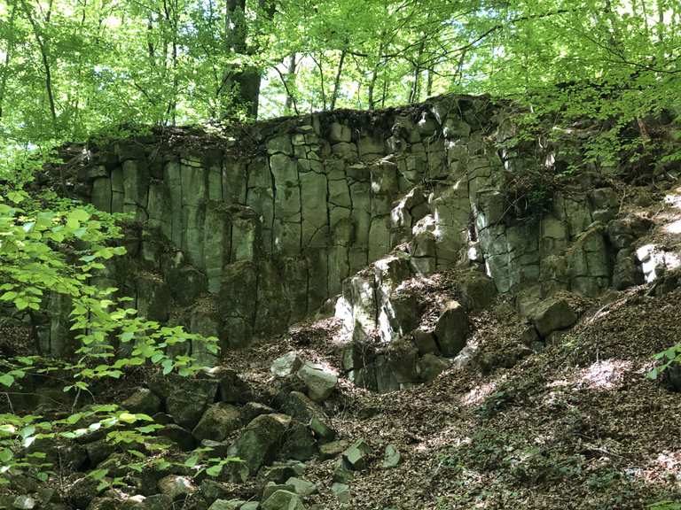 Michelauer Basaltsteinbruch: Wanderungen und Rundwege | komoot