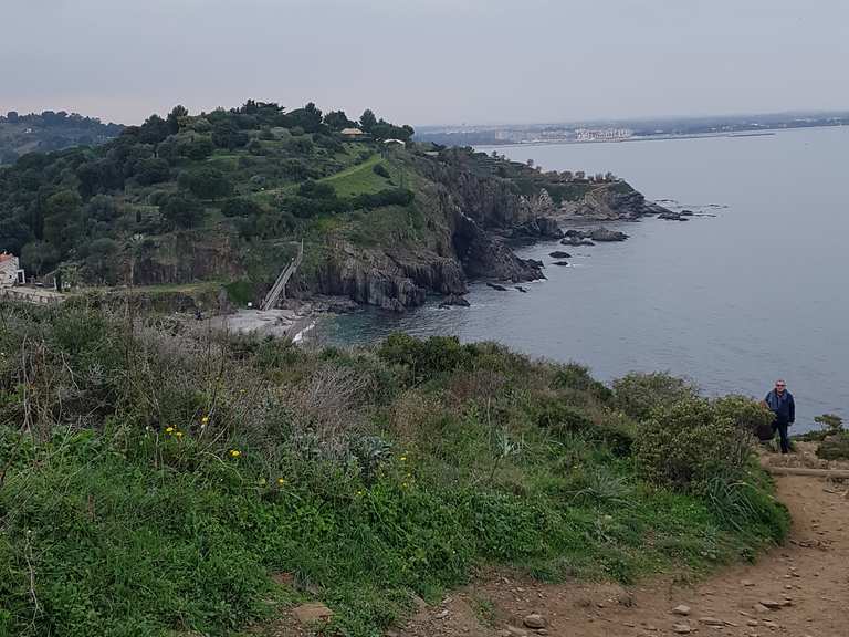 Sentier côtier de la plage de l'Ouille à Collioure - Itinéraires de ...