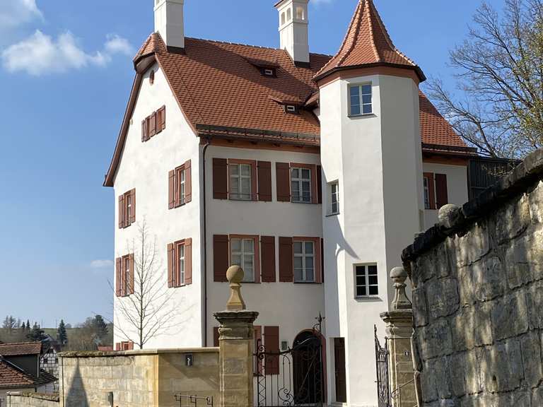 Conjunto de castillos y la iglesia de Heroldsberg : Rutas de ...