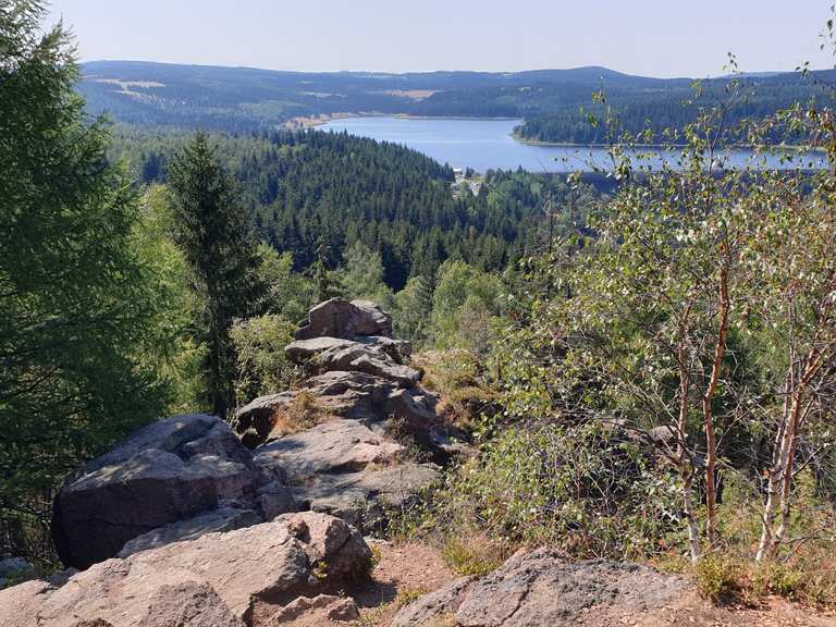 Puklá skála: Wanderungen und Rundwege | komoot
