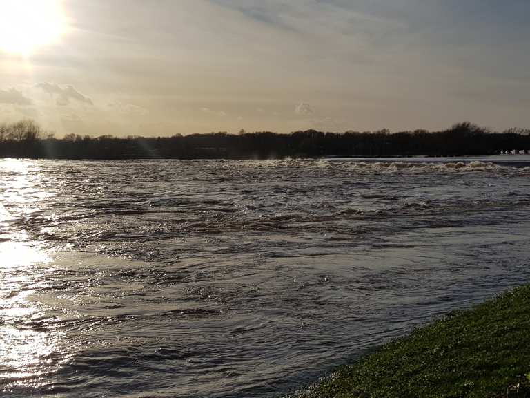 Beeston Lock - Cycle Routes and Map | Komoot