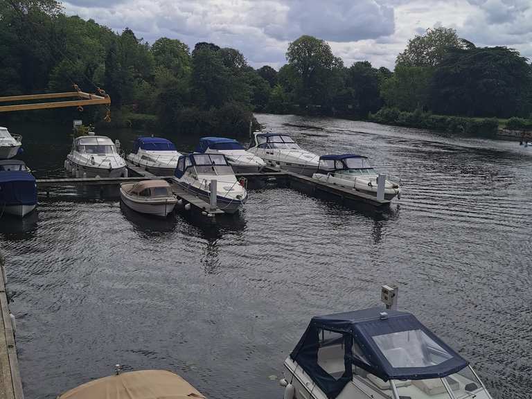 Cookham Bridge and the Ferry Inn - Cycle Routes and Map | Komoot