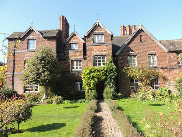Moseley Old Hall Routes for Walking and Hiking | Komoot