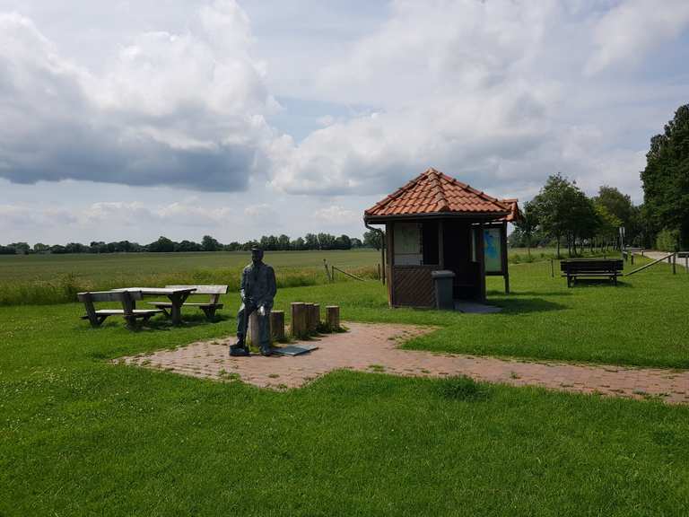 Koyer-Statue am Seedeich : Radtouren und Radwege | komoot
