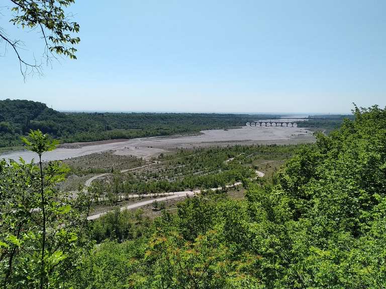 Strada gravel del lago di Ravedis e del torrente Cellina: Radtouren und ...