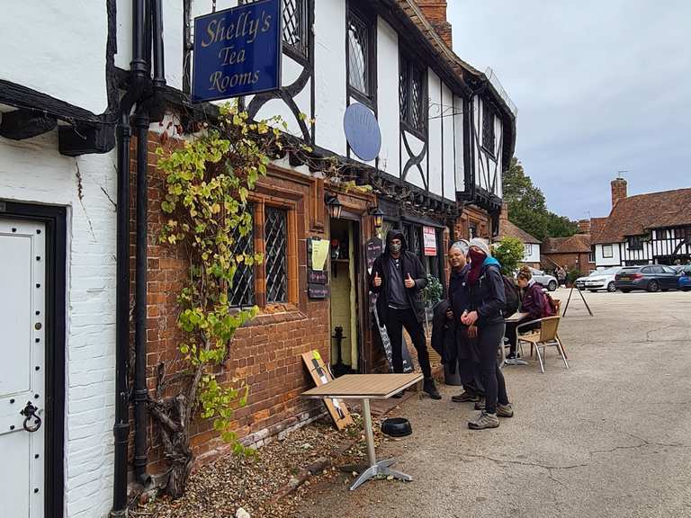 Chilham Square – St Mary's Church, Chilham Loop from Chilham ...