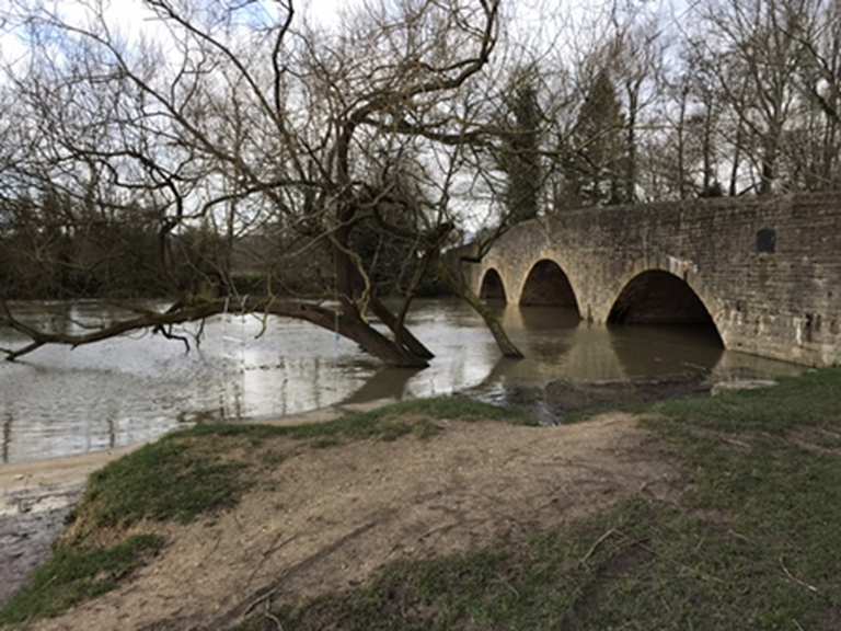 Wolvercote Mill Stream Bridge - Cycle Routes and Map | Komoot