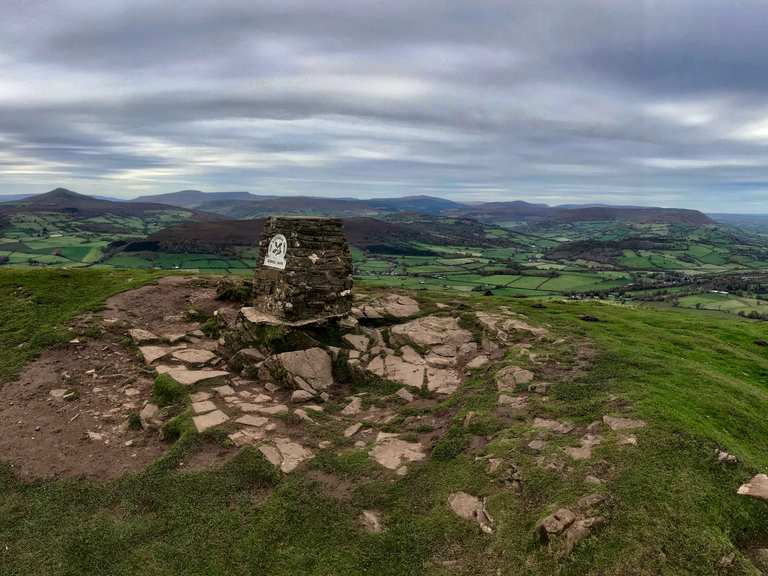 Skirrid Fawr summit Routes for Walking and Hiking | Komoot