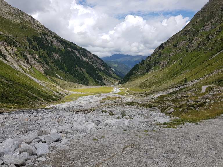Im Grund Valley, Hohe Tauern National Park – Hiking & Cycling Routes ...