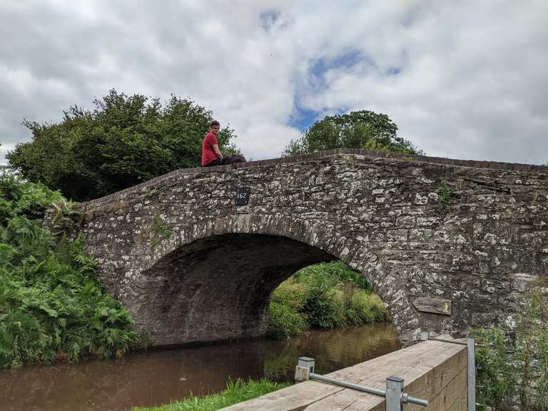 Brynich Aqueduct Routes for Walking and Hiking | Komoot