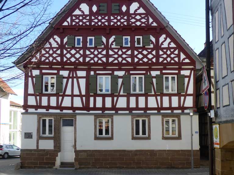 Historische Altstadt Oberstenfeld: Wanderungen und Rundwege | komoot