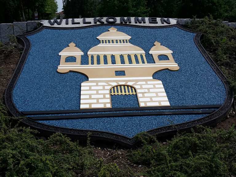 Stadtwappen Taucha: Wanderungen und Rundwege | komoot